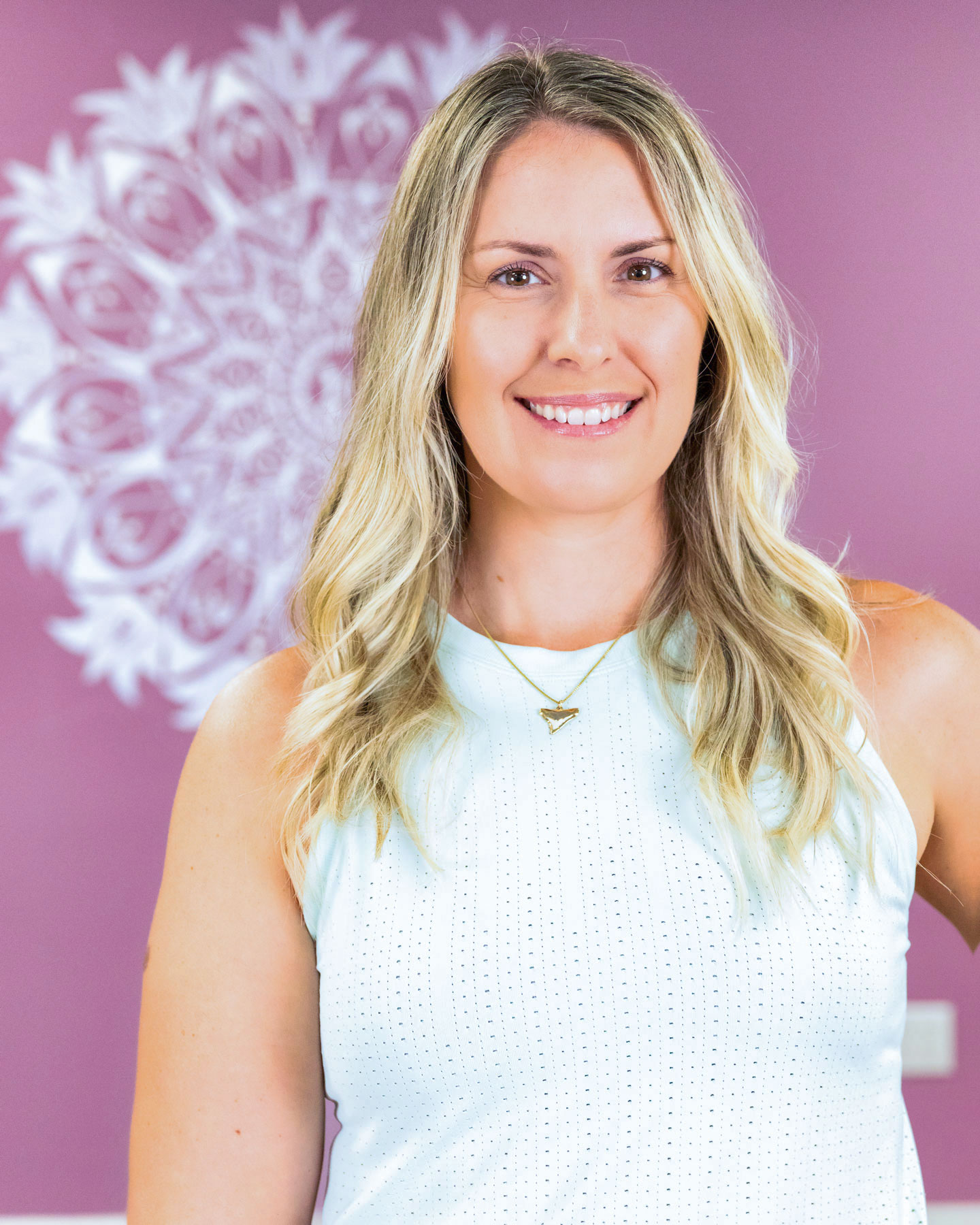 Isla O'Donnell - Yoga Den